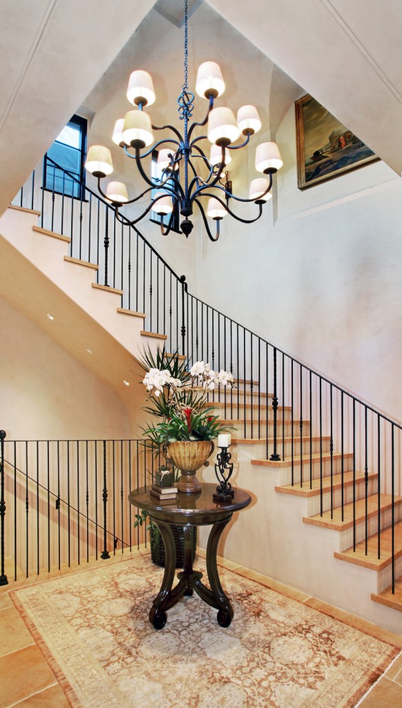 Seaside Villa With Italianate Architecture In California | iDesignArch ...