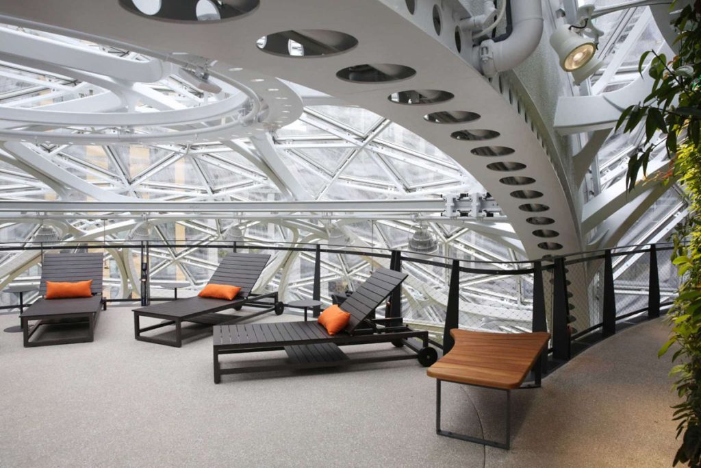 Jeff Bezos’ Amazon Spheres is Part Rain Forest and Part Office Complex