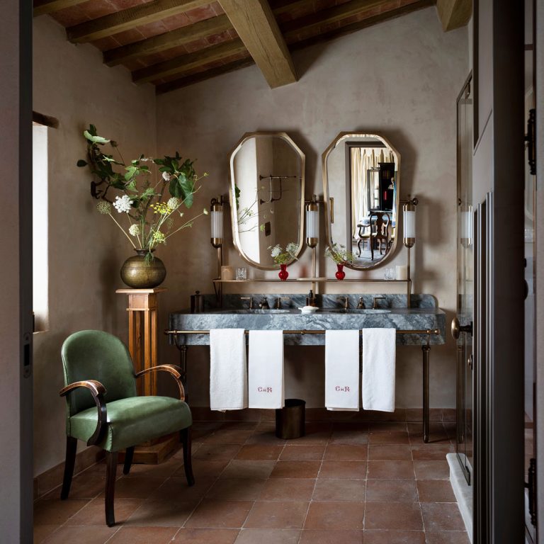 Hotel Castello Di Reschio: A Timeless Umbrian Retreat