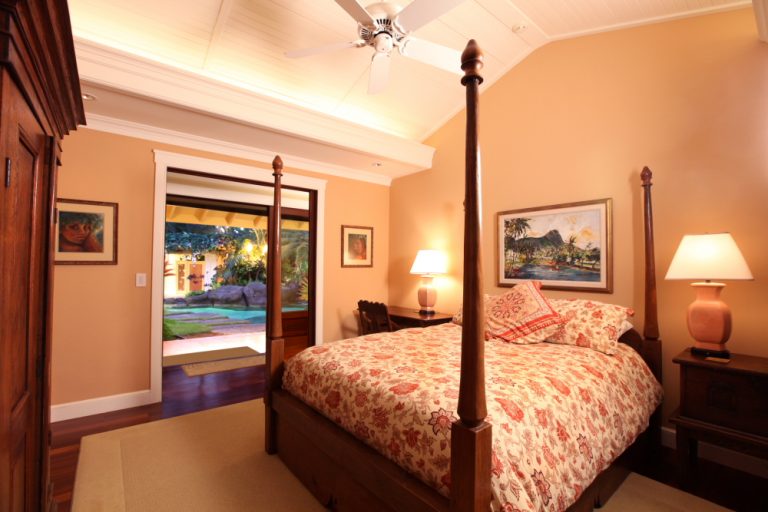 Barack Obama’s Hawaiian Beachfront Vacation Getaway | iDesignArch ...