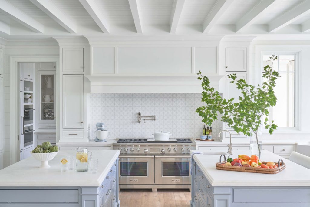 Contemporary Lakeside Farmhouse with Coastal Beach Style Vibe