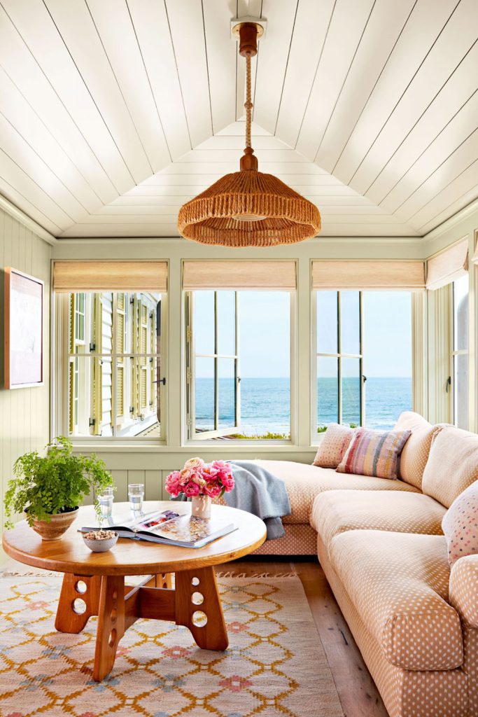 A Charleston-Style Beach House Puts a Twist on Tradition