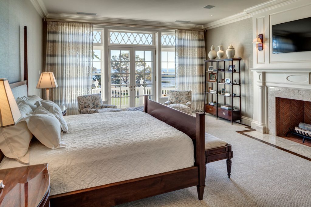 Transitional Beach Style House with New England Charm