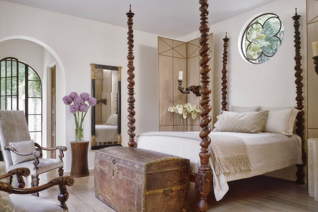 Romantic Italian Classicism with a Modern Edge