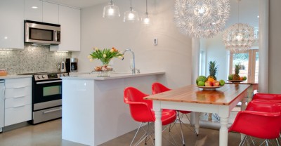 Coach House Offers Stylish Living In Small Space | iDesignArch ...