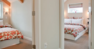 Coach House Offers Stylish Living In Small Space | iDesignArch ...