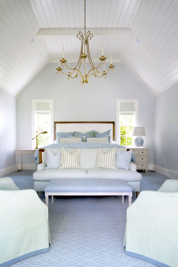 Timeless Traditional Home Captures the Essence of Classic Architecture