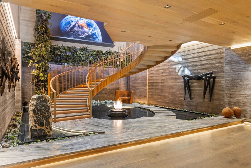 Resort-Like Dream Villa Estate Above Bel-Air Country Club