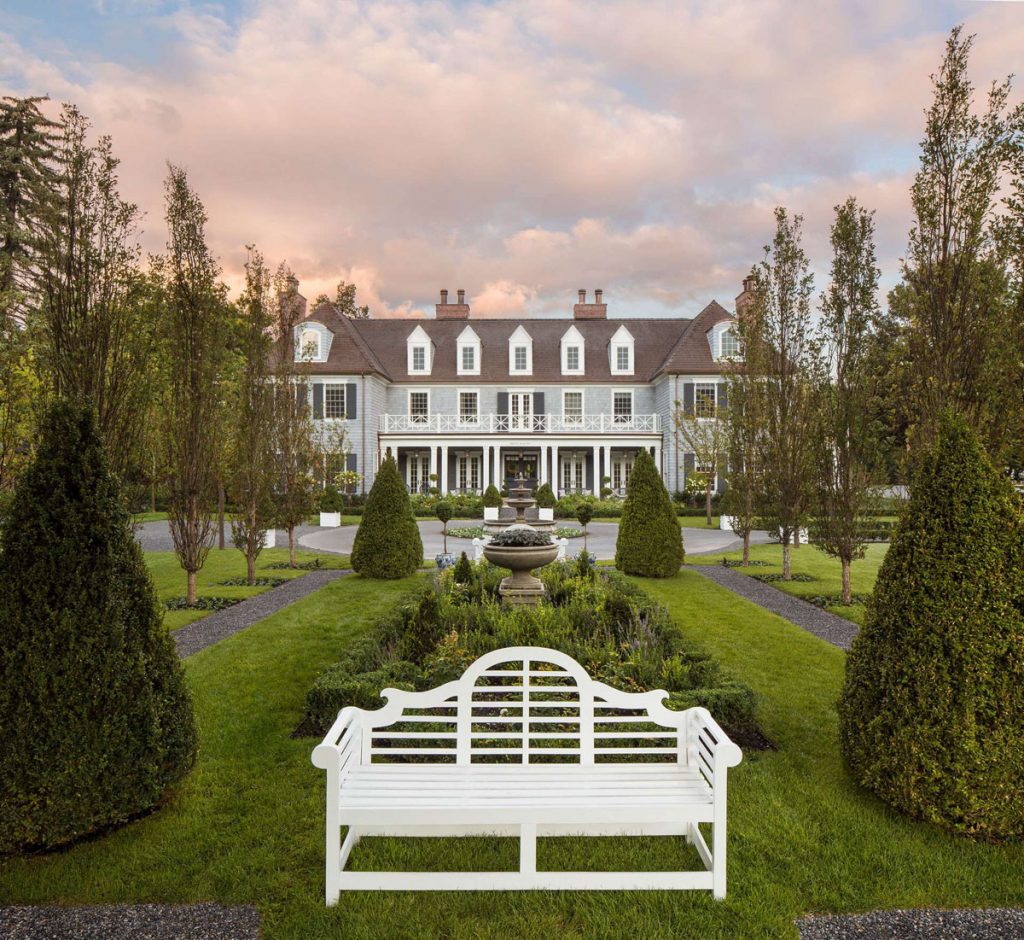 Stunning Luxury Dream Mansion in Utah in a Fairytale Setting