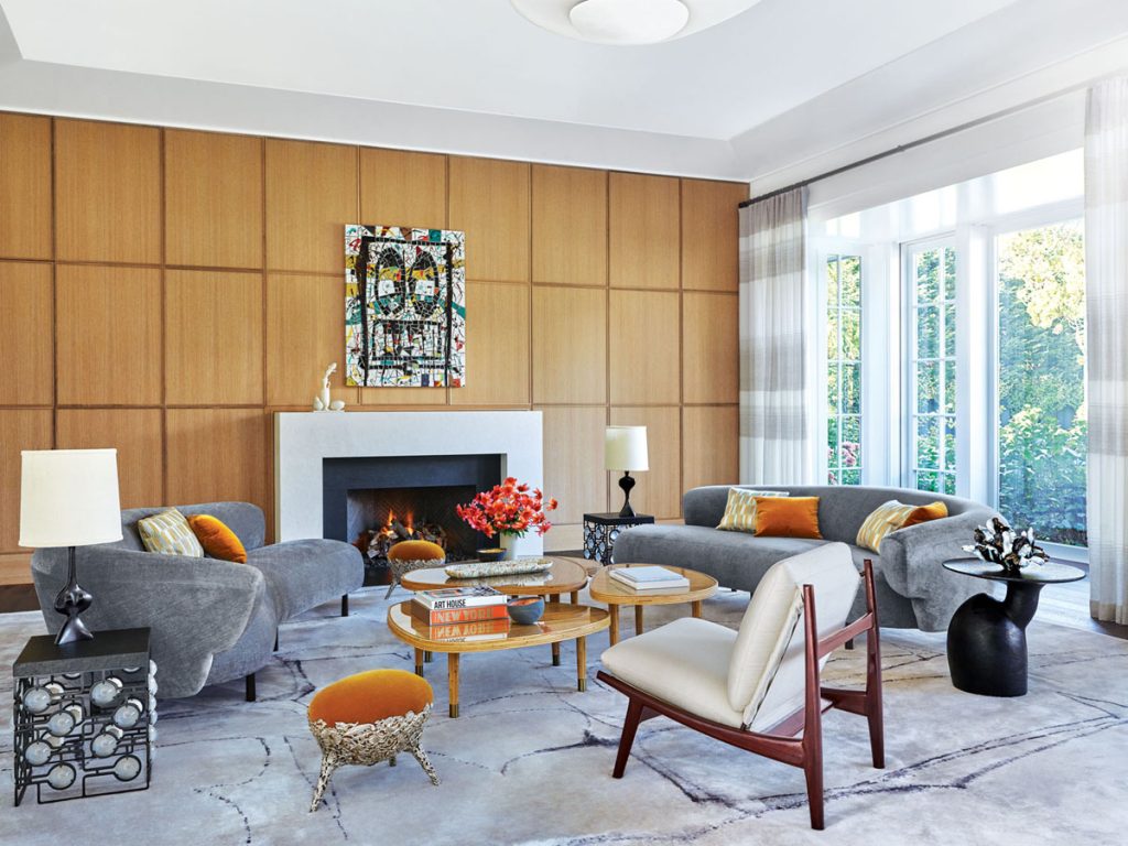 Timeless Shingle Style House in The Hamptons with Unique Architecture