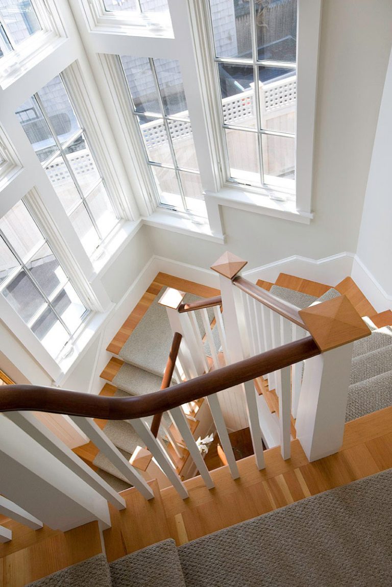 Coastal Shingle Style Gable Roof Seaside Cottage
