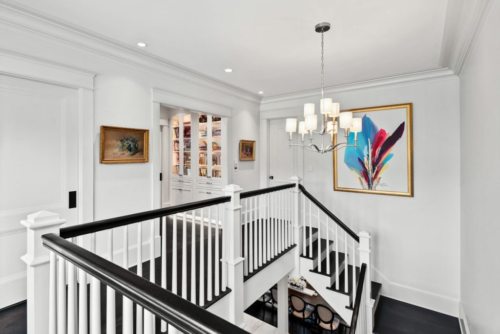 Transitional Victorian Style Home with Bespoke Interior Spaces