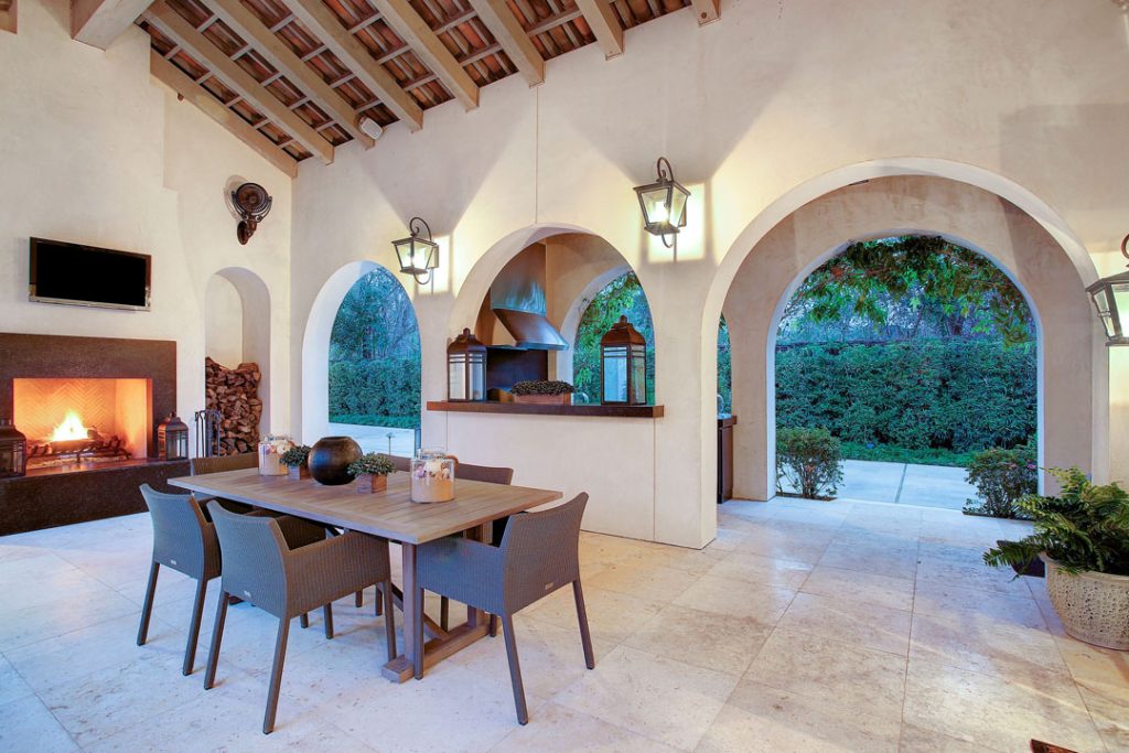 Rustic Tuscan Style Home in Texas with Contemporary Interiors