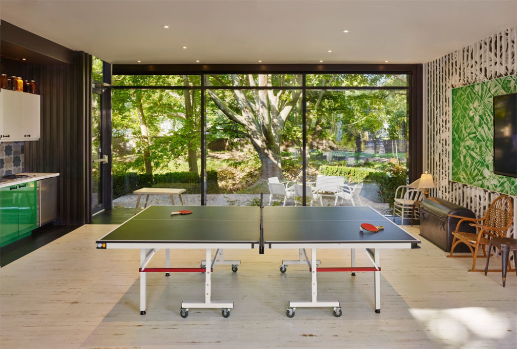 Drake Devonshire Inn - A Cozy Lakefront Boutique Hotel With A Touch Of ...