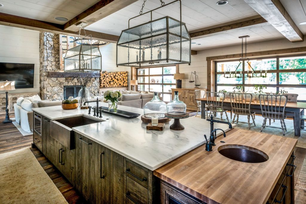 Rustic Country Estate With A Spectacular Backyard Oasis