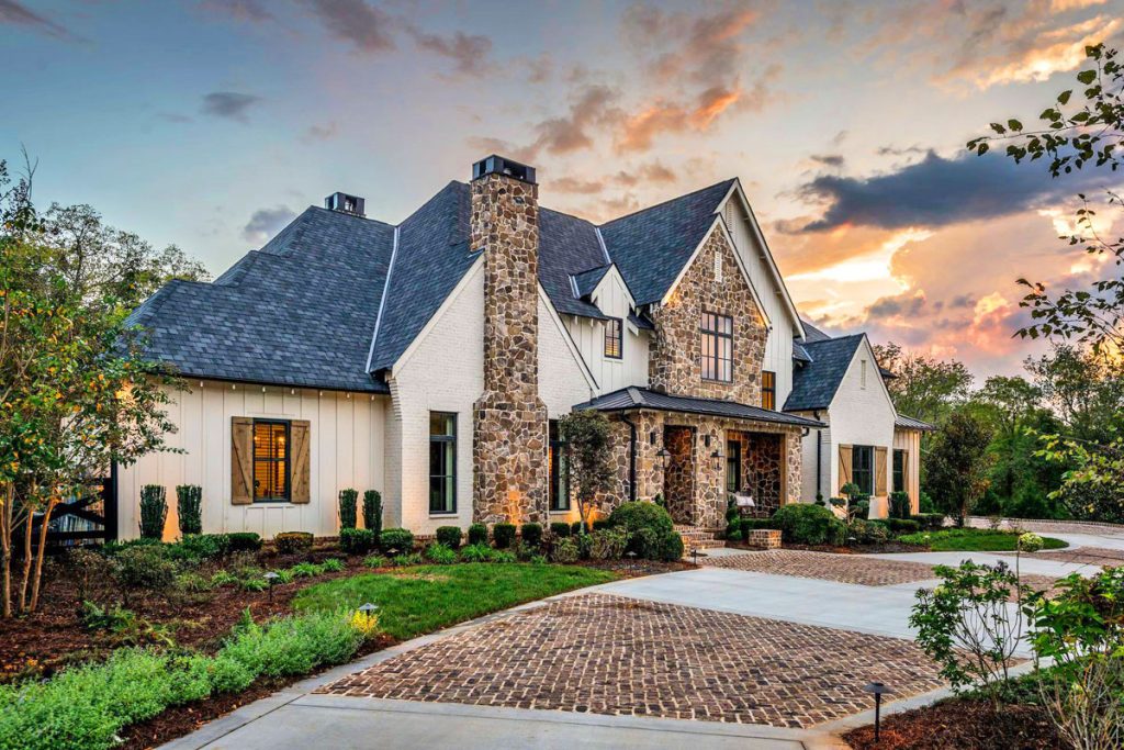 Rustic Country Estate With A Spectacular Backyard Oasis