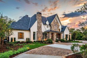 Rustic Country Estate With A Spectacular Backyard Oasis