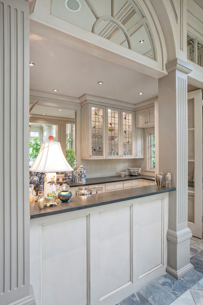 Timeless Classic Conservatory that Acts as a Living Room