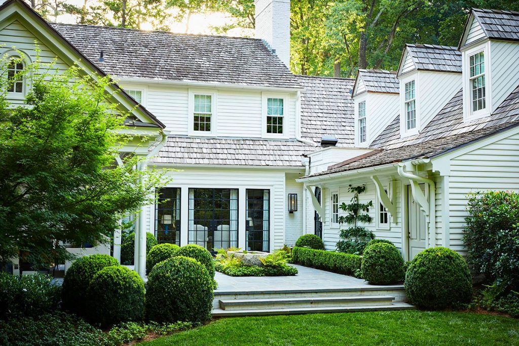The Simple Elegance of a Remodeled Colonial Cottage