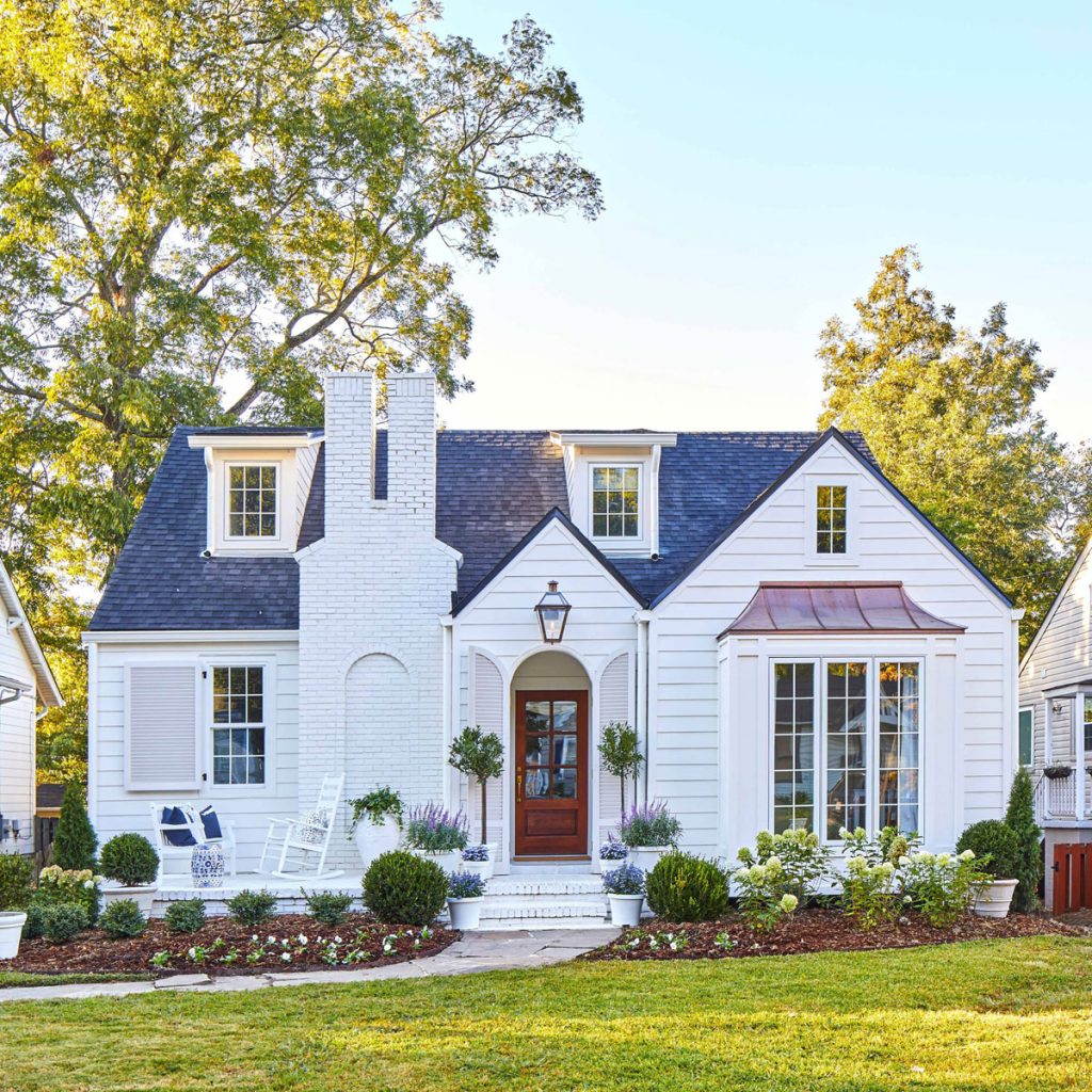 Charming Cottage Style House with Curb Appeal