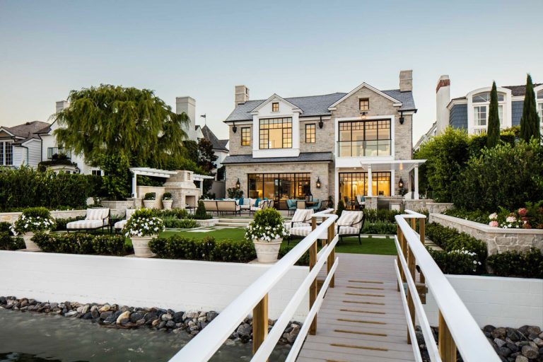 Harbor Island Dream Home with Timeless Classic Elegance