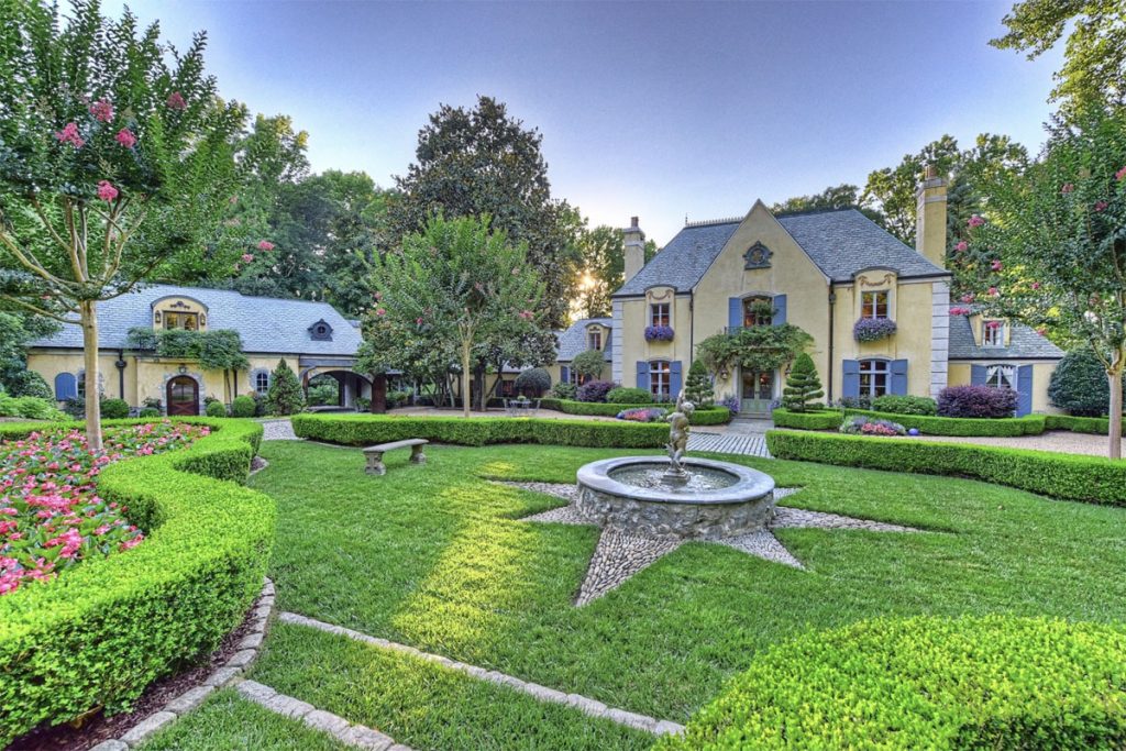 Magical Country Style House with Impeccable Craftsmanship