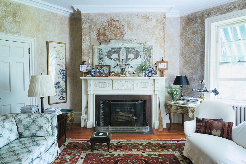 Federal-Style House in the Hudson Valley with Curb Appeal