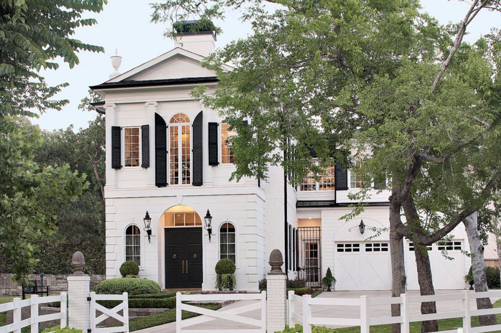 Palatial Federal Style Mansion In Houston