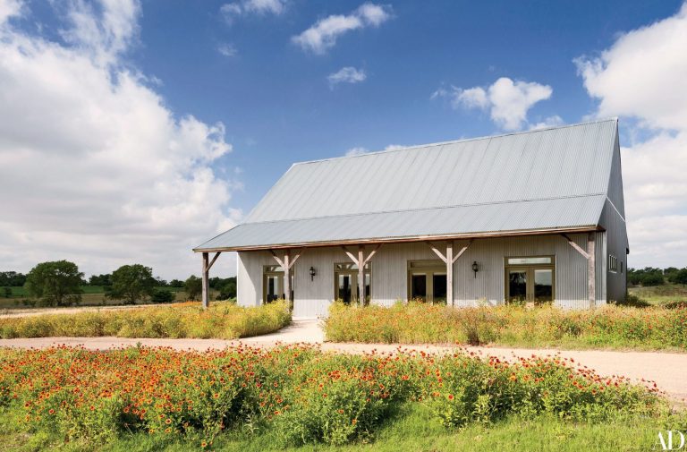 Inside Laura and George W. Bush’s Subtly Rustic Texas Ranch Getaway ...