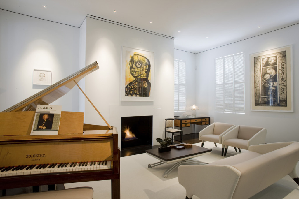 Federal Style Townhouse With Restored Exterior And Contemporary ...