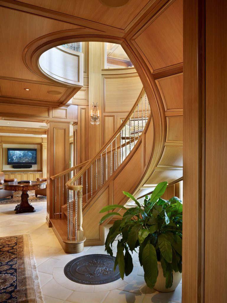 European Style Villa On Lake Washington