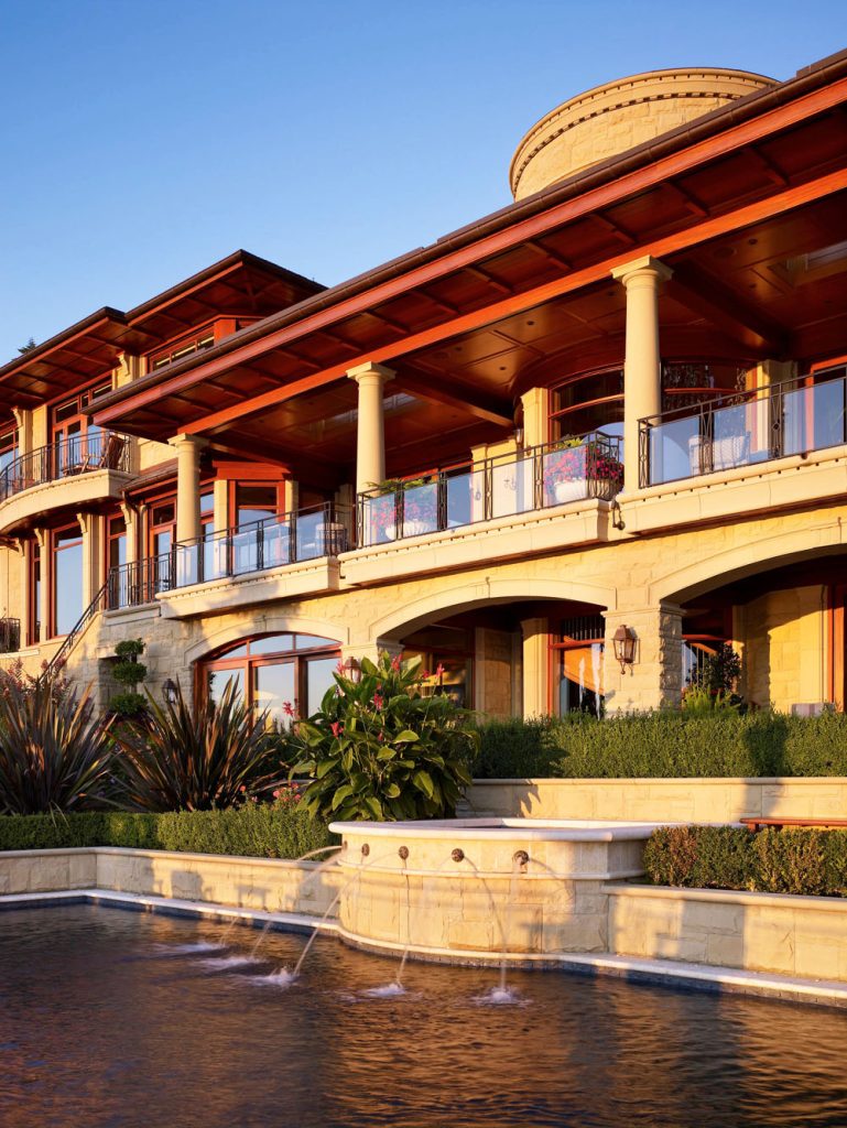 European Style Villa On Lake Washington