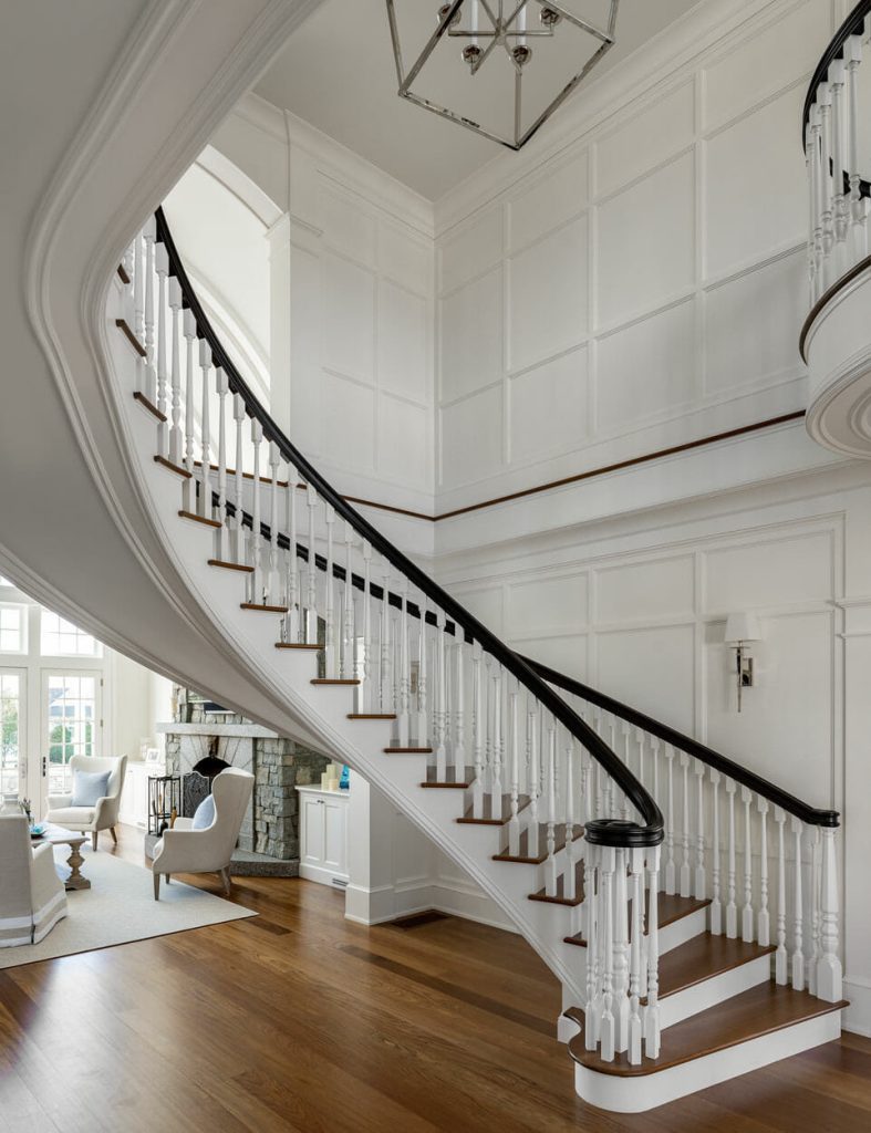 Seaside Dream Home with Northeastern Coastal Architecture