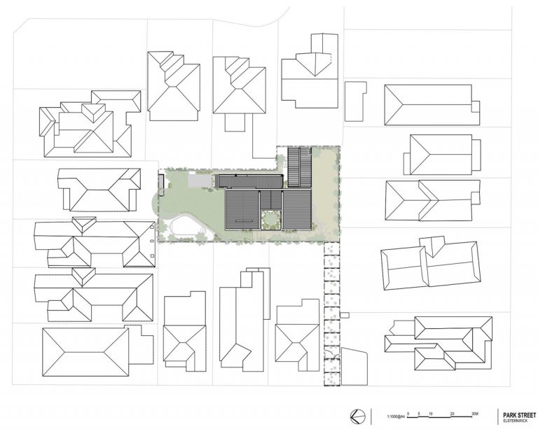 Secluded House Creates A Sense Of Living Within A Hidden Garden ...