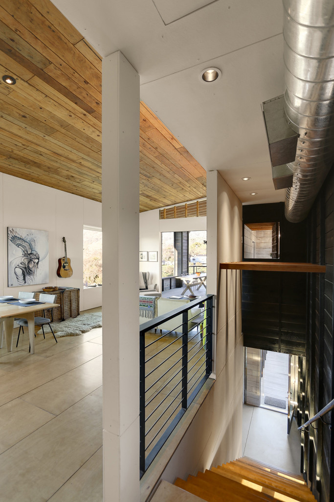 Highly Crafted Modern Desert Cabin | iDesignArch | Interior Design ...