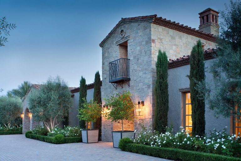 Beautiful Italian Style Villa in La Quinta: The Ultimate Desert Hideaway