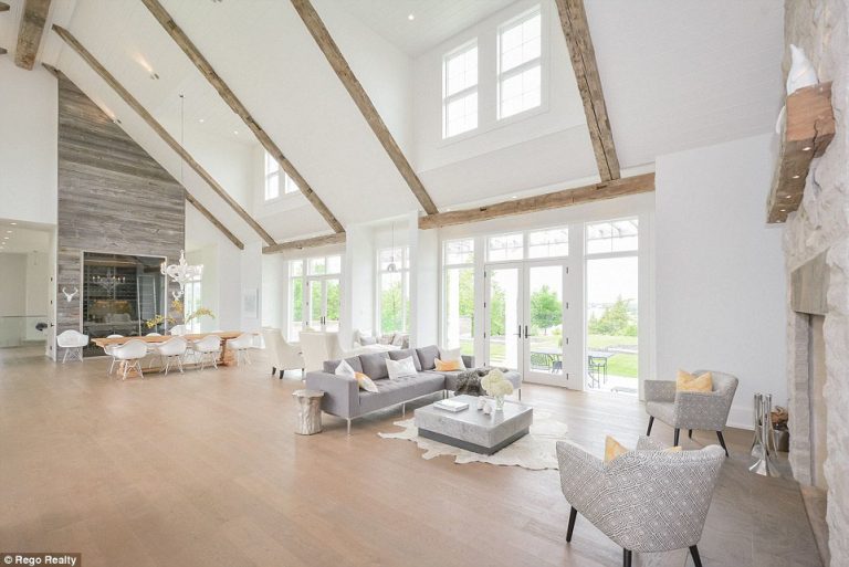 Inside Justin Bieber’s Lakefront Mansion in Canada