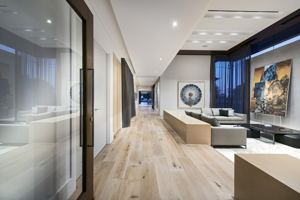 Stunning Contemporary Resort Style Mansion In Perth | iDesignArch ...