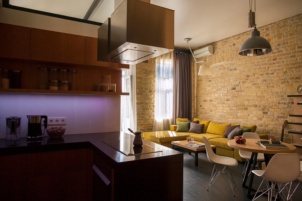Small Square Loft Apartment With Efficient Layout And Smooth Energy Flow