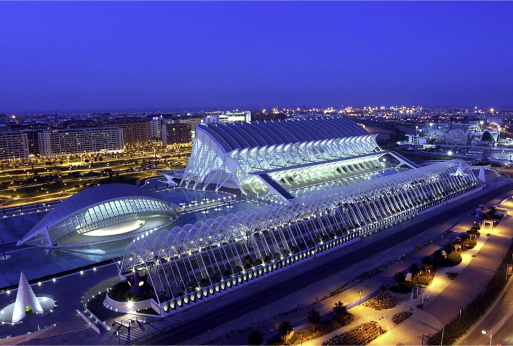 L’Hemisfèric: An Eye-Catching Architectural Masterpiece In Valencia