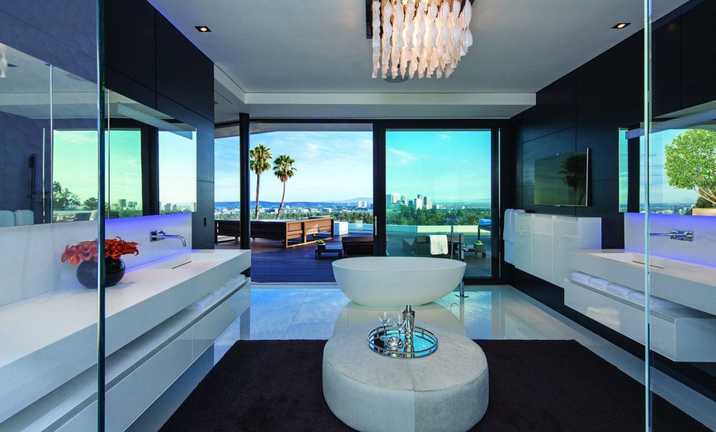 World-Class Beverly Hills Contemporary Luxury Home With Dramatic Views ...