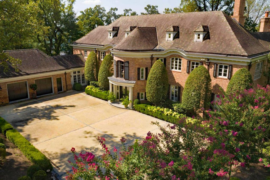 Elegant Riverfront Estate with Spectacular Potomac Views