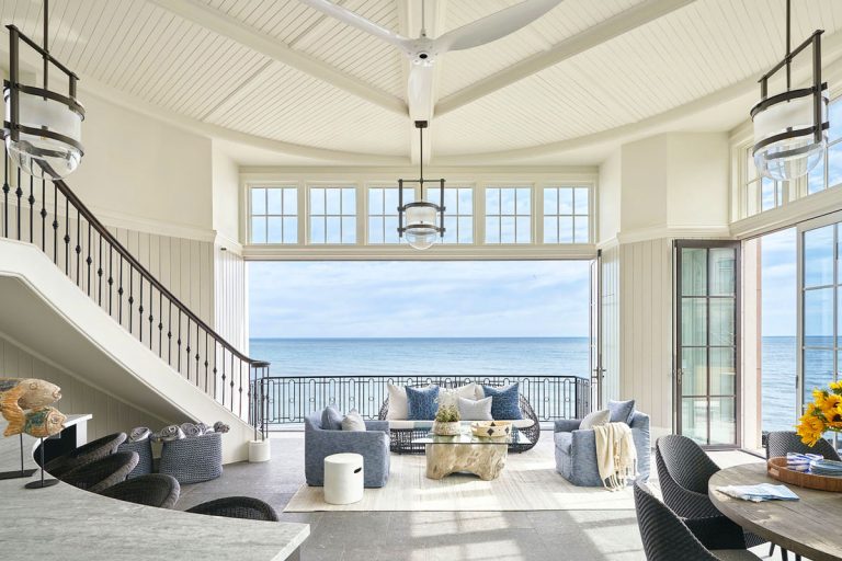 Lakefront Estate Designed As a Year-Round Vacation Home