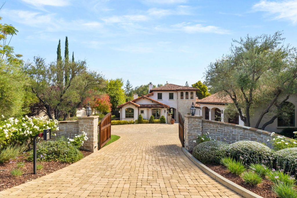 Stunning Tuscan Estate with Resort-Style Backyard