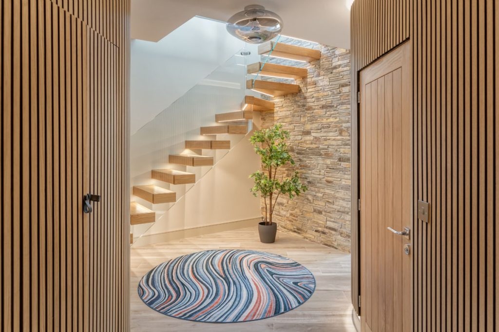 Dramatic Modern Stone Beach House with Glass Façade