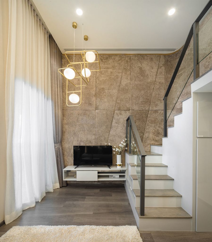 Luxurious Compact Modern Condo Apartment with Double Height Ceiling