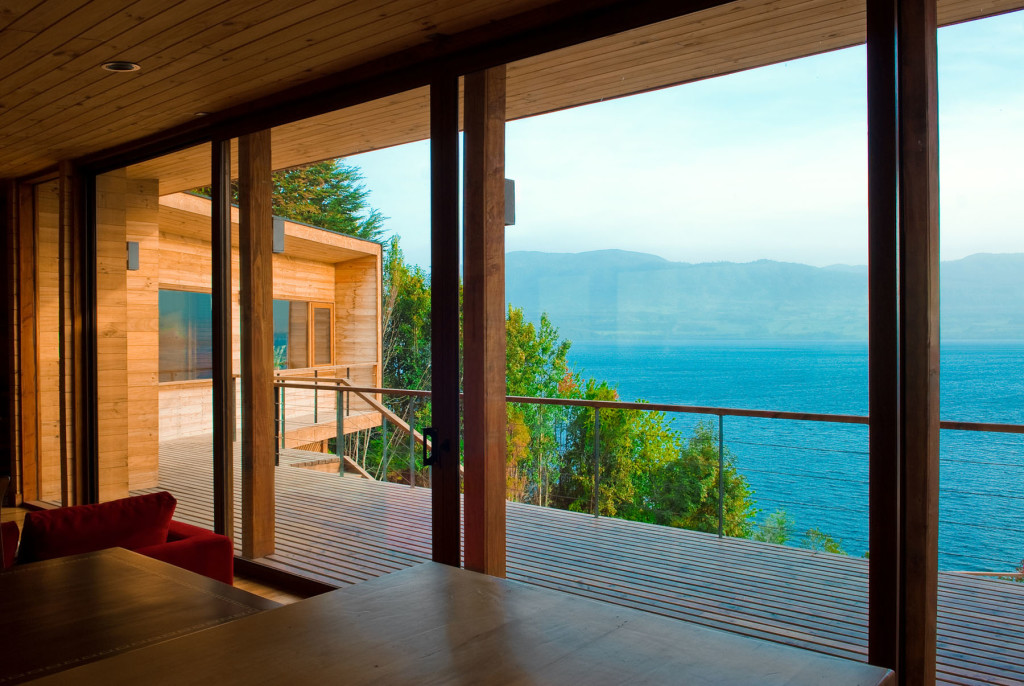 A Modern Retreat In The Chilean Lake District | iDesignArch | Interior ...