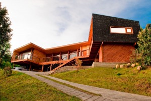 A Modern Retreat In The Chilean Lake District | iDesignArch | Interior ...