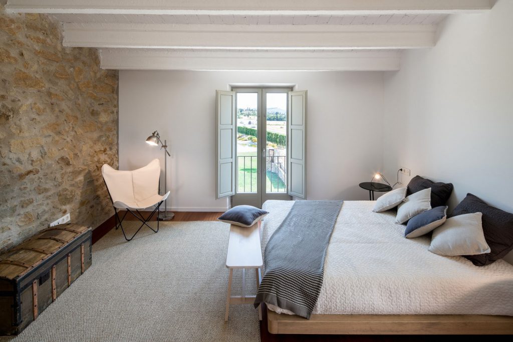 An Ancient Stone Manor Transformed Into A Rustic Contemporary Country ...