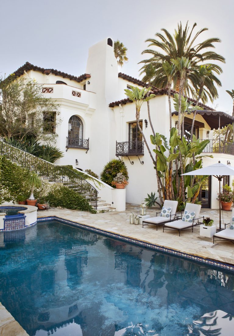 Mediterranean-Inspired Spanish Colonial Revival Luxury House in Los Angeles